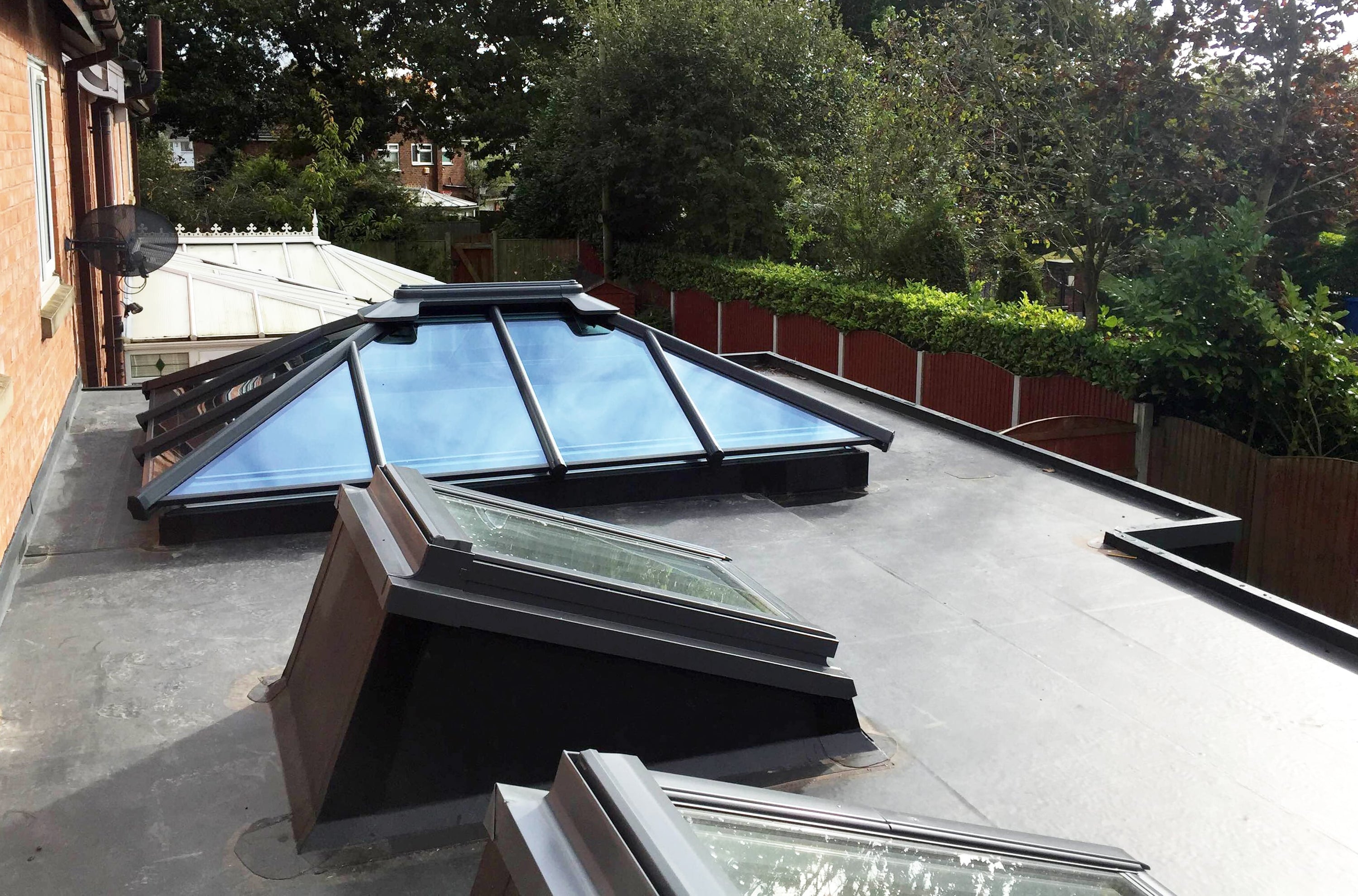 Why EPDM is the Ultimate Winter Warrior for Your Flat Roof – Rubber ...